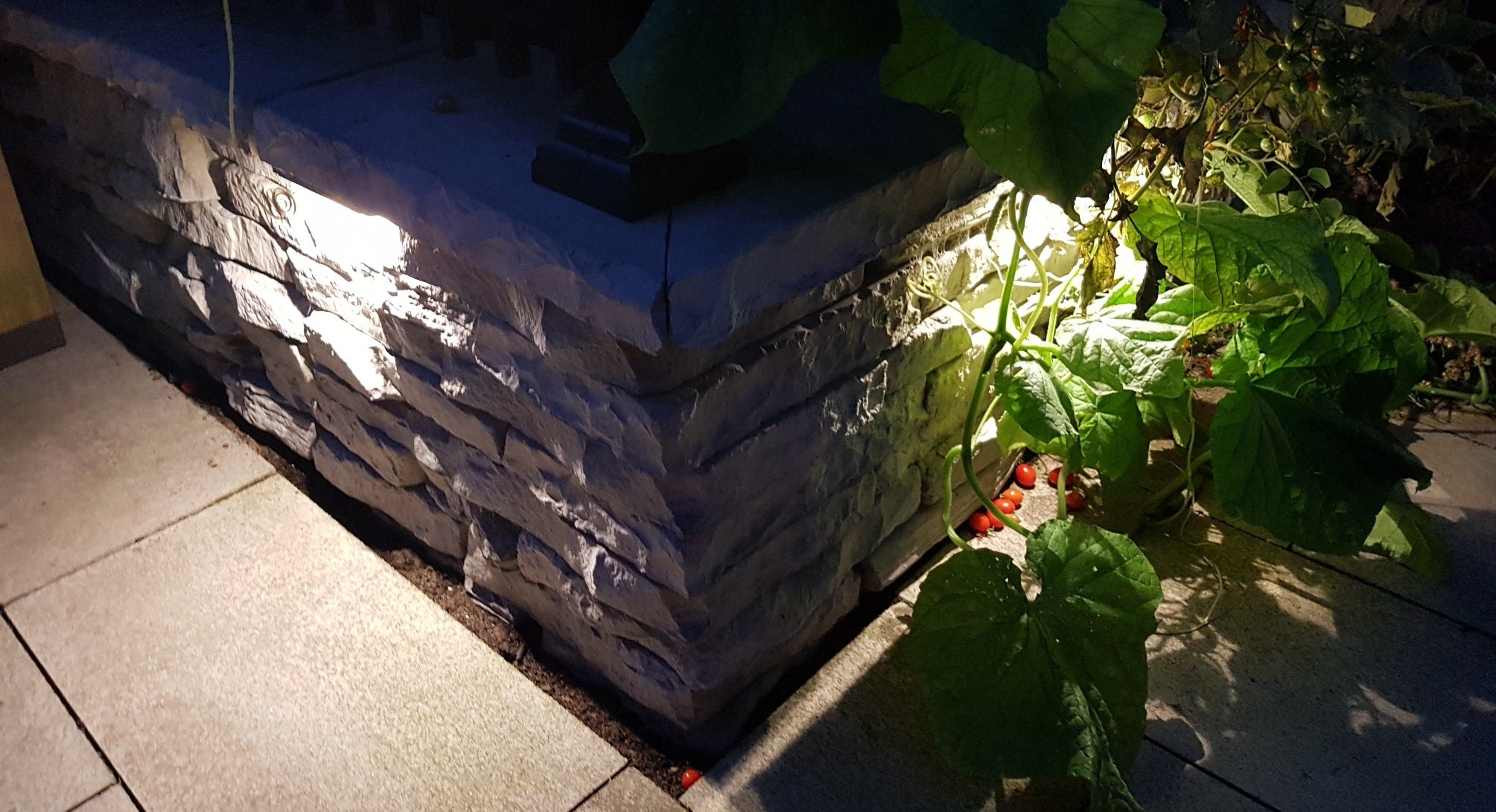 6.9" Retaining Wall Coping Light KIT - 4 LED Wall Lights with 36-Watt ...